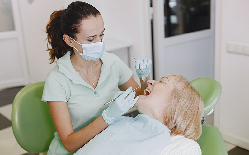 NHS Dentures - Trafford dental centre